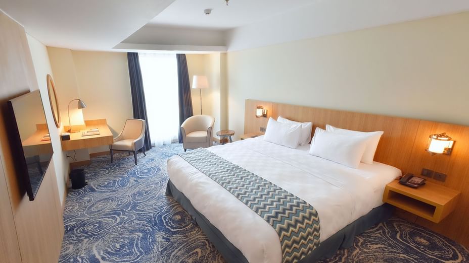 Deluxe King Bed Room | LK Simpang Lima Accommodation