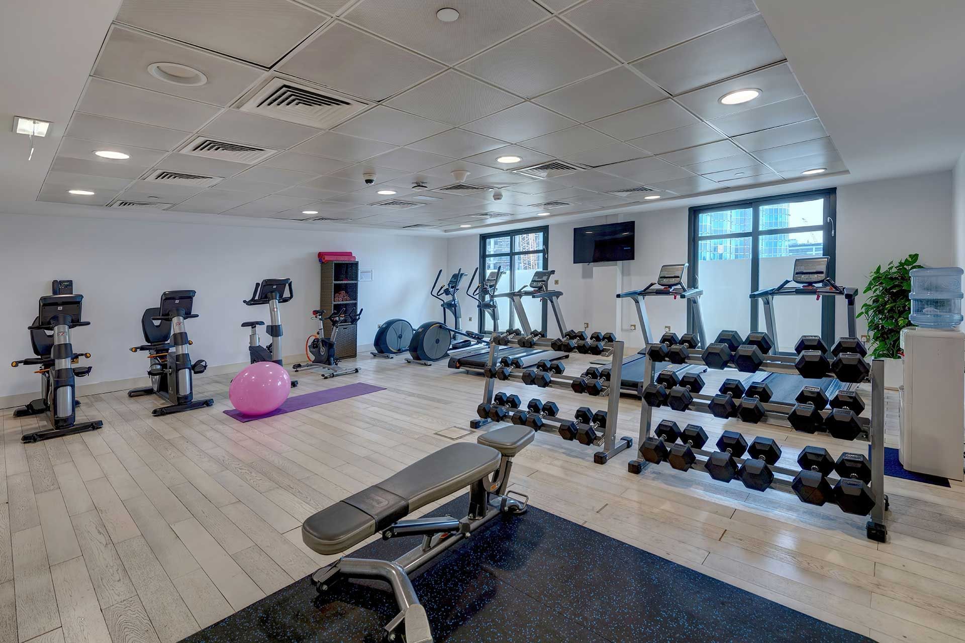 Suha Park Hotel Apartments | 4-Star Hotel in Dubai