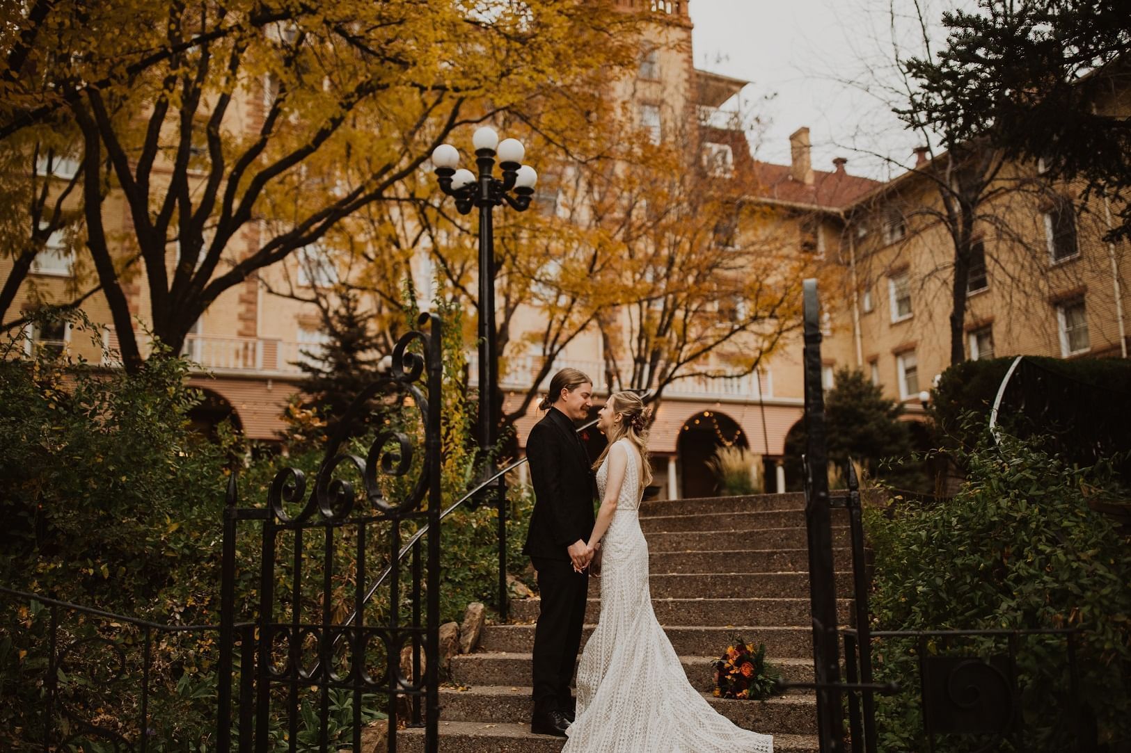 Fall Weddings at Hotel Colorado in Glenwood Springs