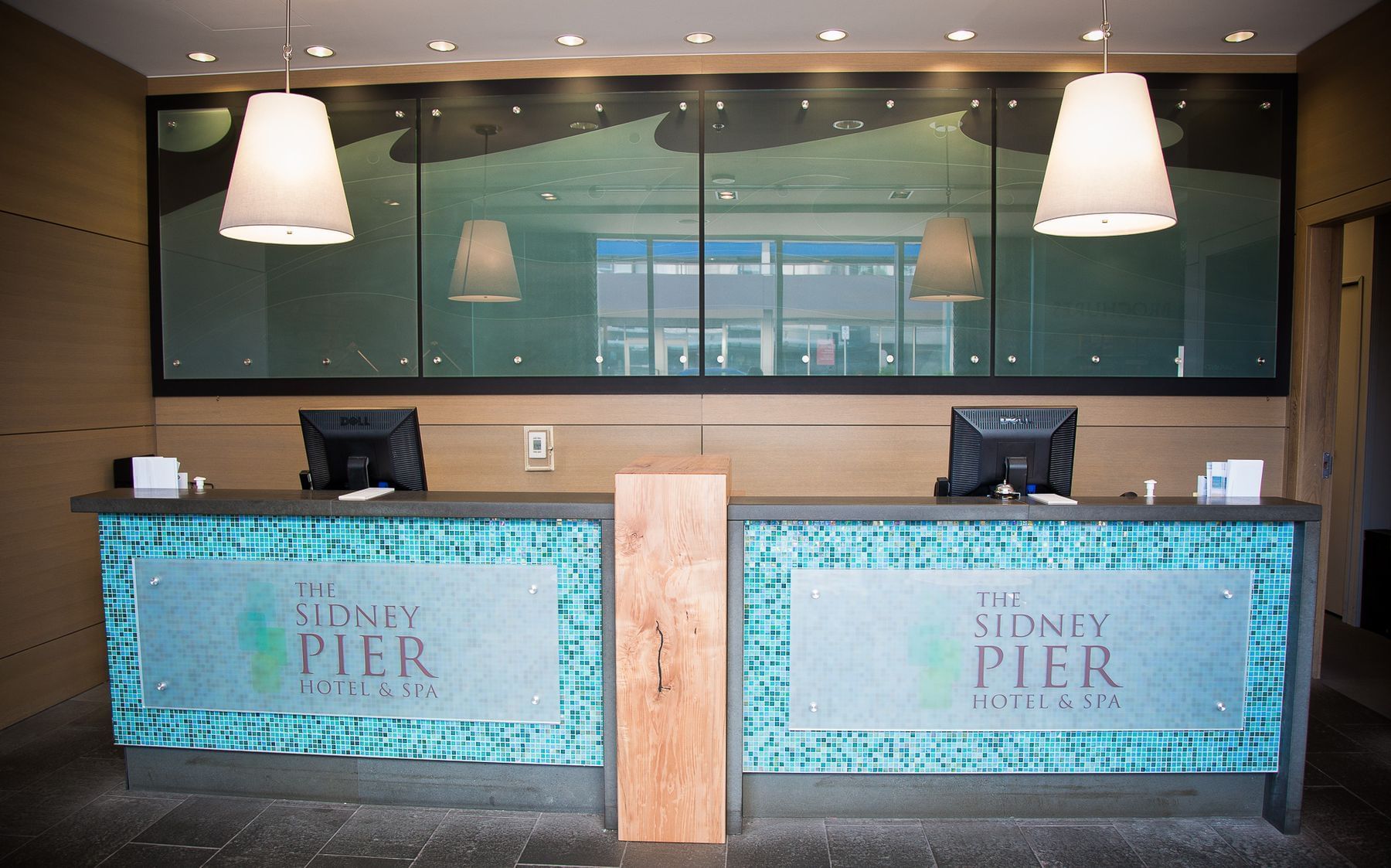 Sidney BC Hotel Contact Info - Sidney Pier Hotel & Spa