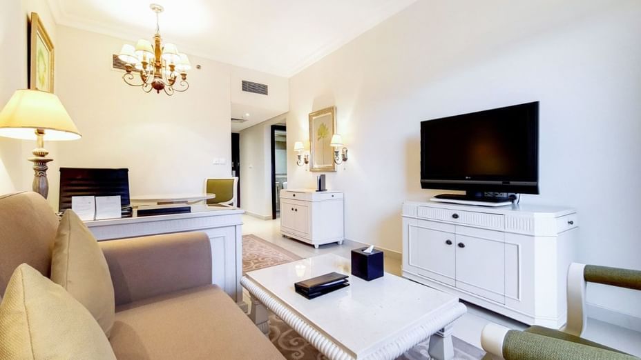 Stunning Two Bedroom Apartment with Breathtaking City View