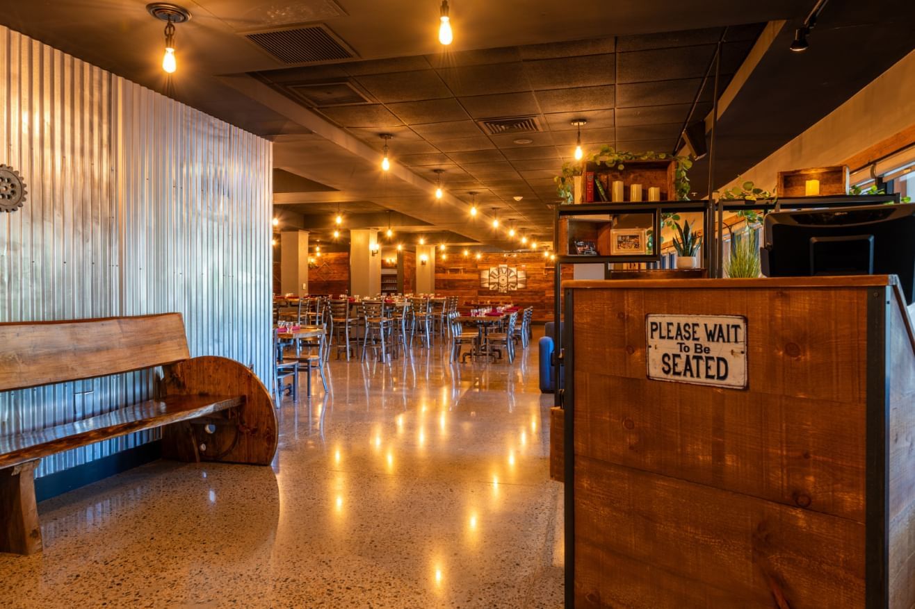 White Mountain Restaurants | Grand Summit Hotel at Attitash