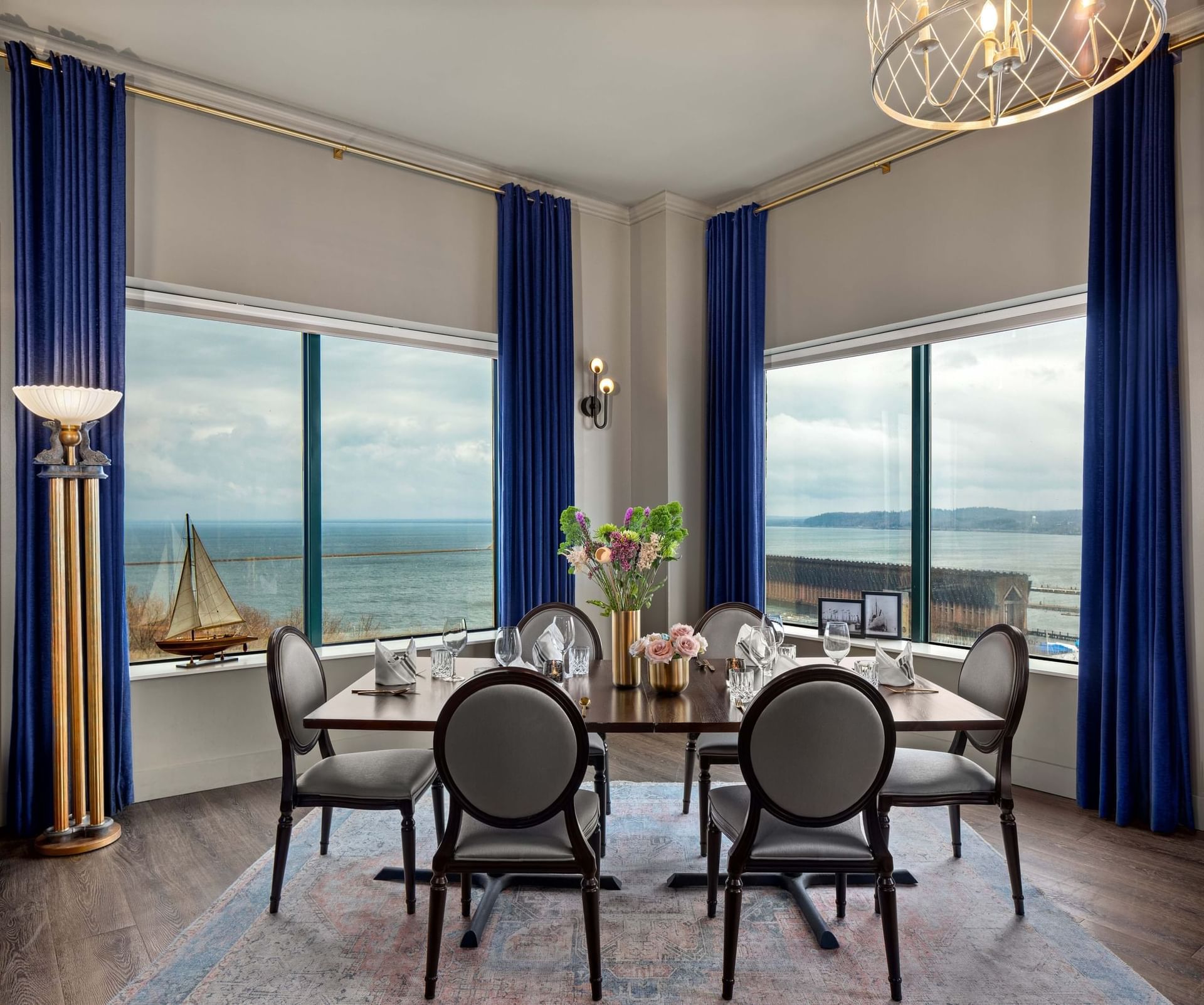 Marquette MI Wedding Venues | The Landmark Inn