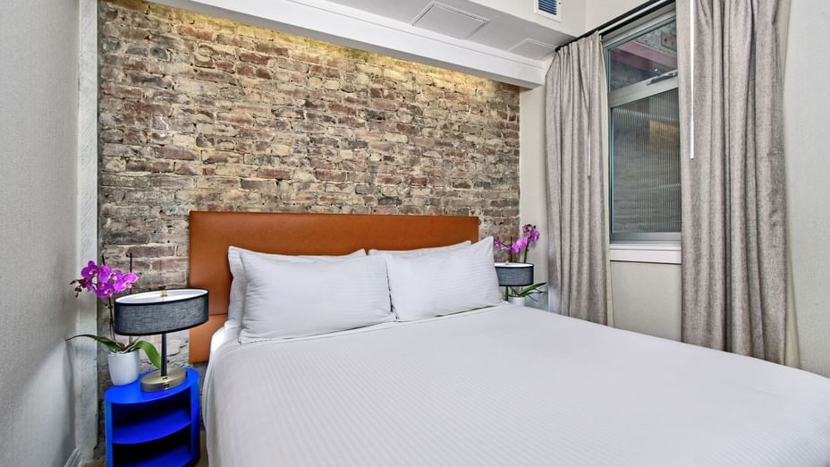 Standard Queen Room | Hotel Griffon Accommodation