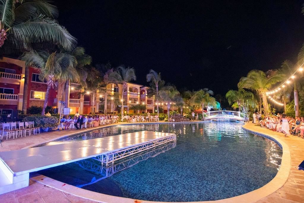 Infinity Bay Resort - All Inclusive Roatan Resorts