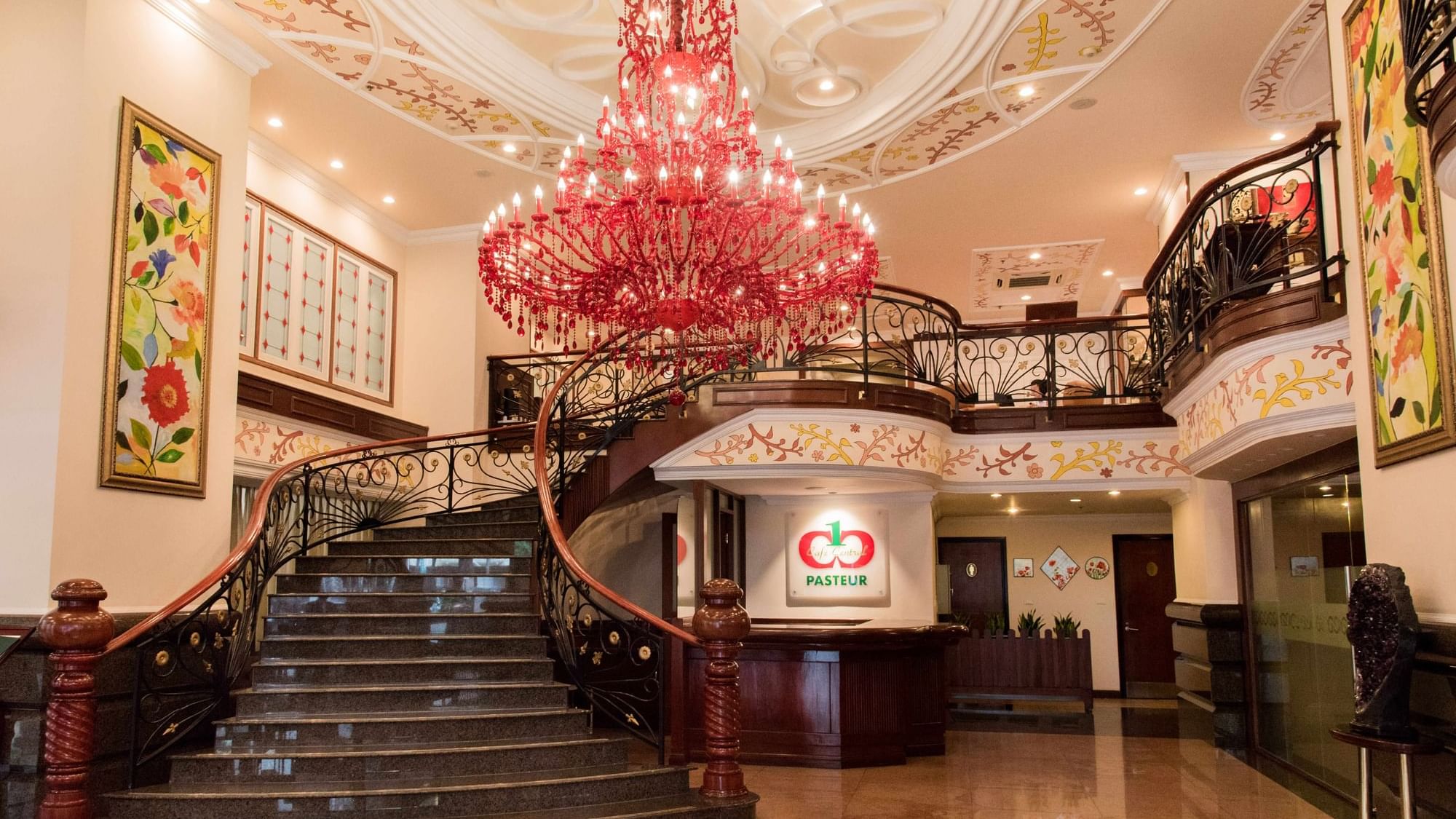 施設―詳細ページ | Sherwood Residence