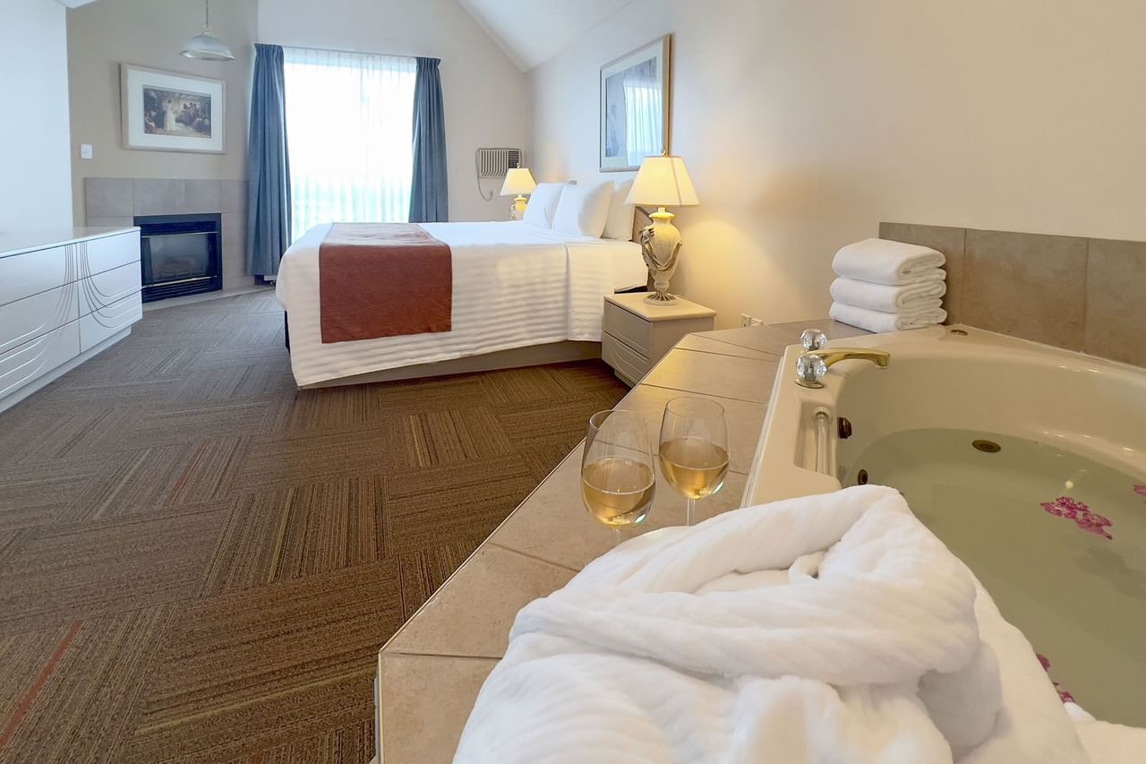 Coast Hinton Hotel Gallery | Charming Accommodations