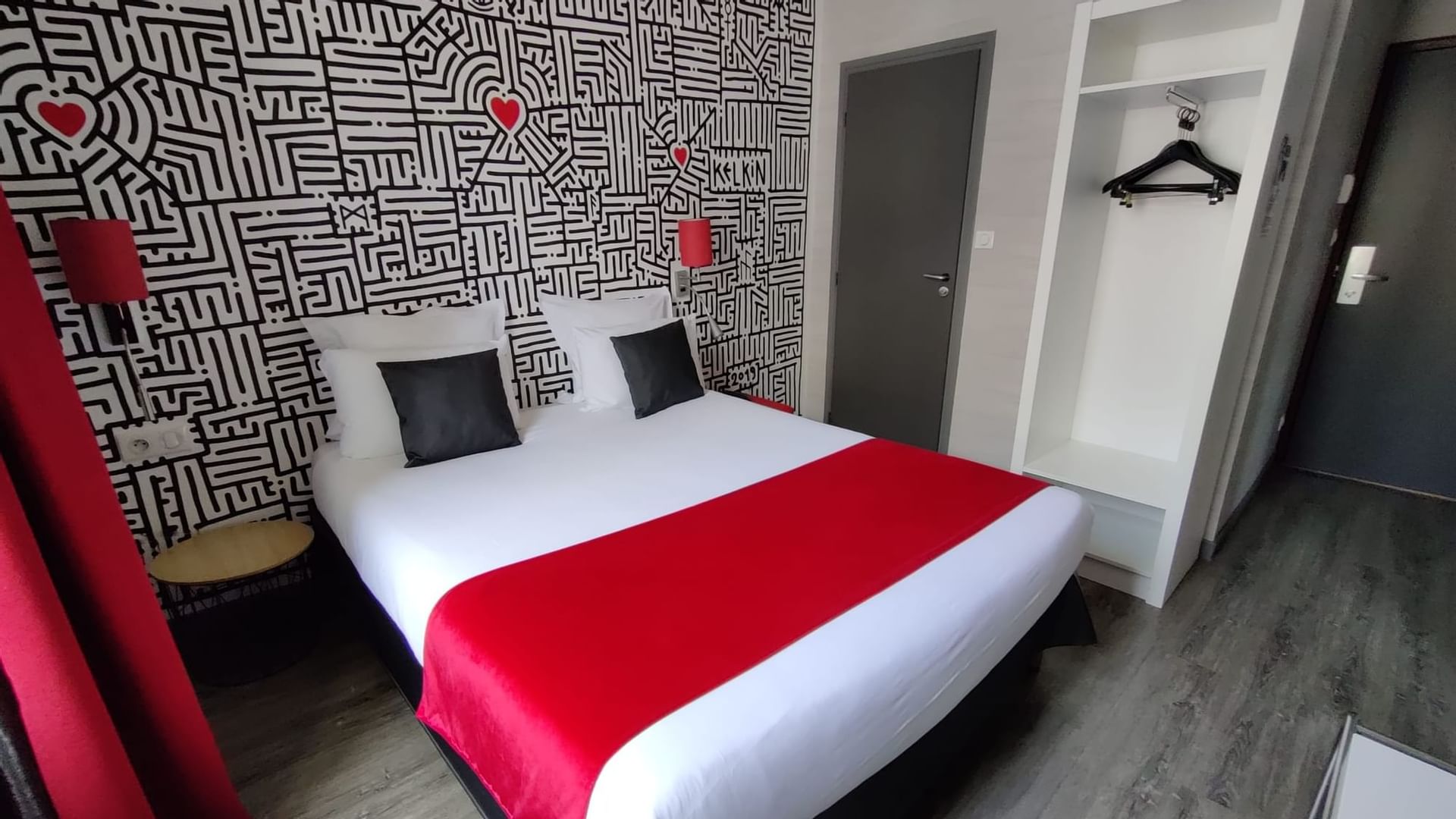 The Originals Boutique, Hotel de l'Univers | Hotels in Montluçon (Inter ...