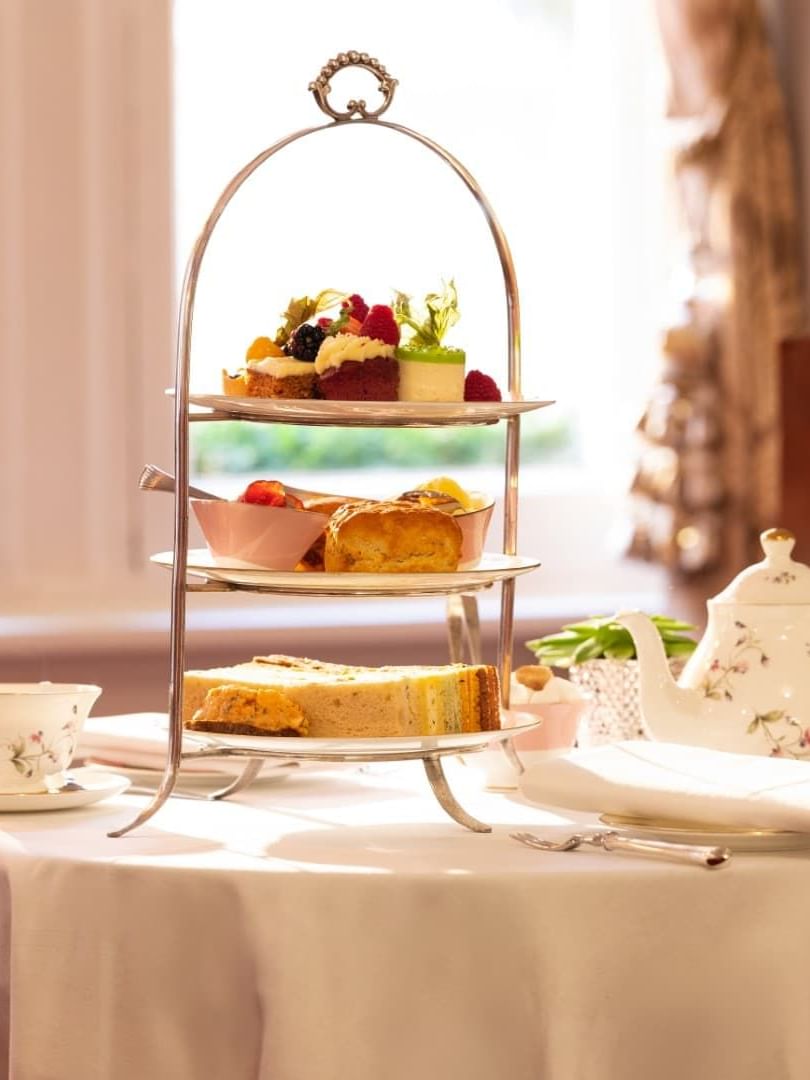 Restaurants & Bars | Clermont Hotel Group