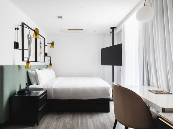 ELEMENT LOUNGE - The Godfrey Hotel • Hollywood