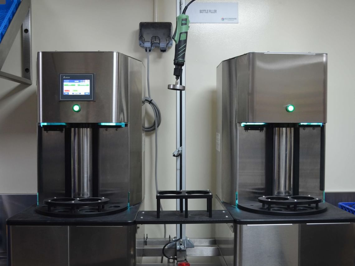 Eco-Friendly Water Filtration System at 2 Seasons Hotel, Dubai