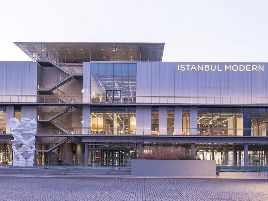 Istanbul Modern Facebook