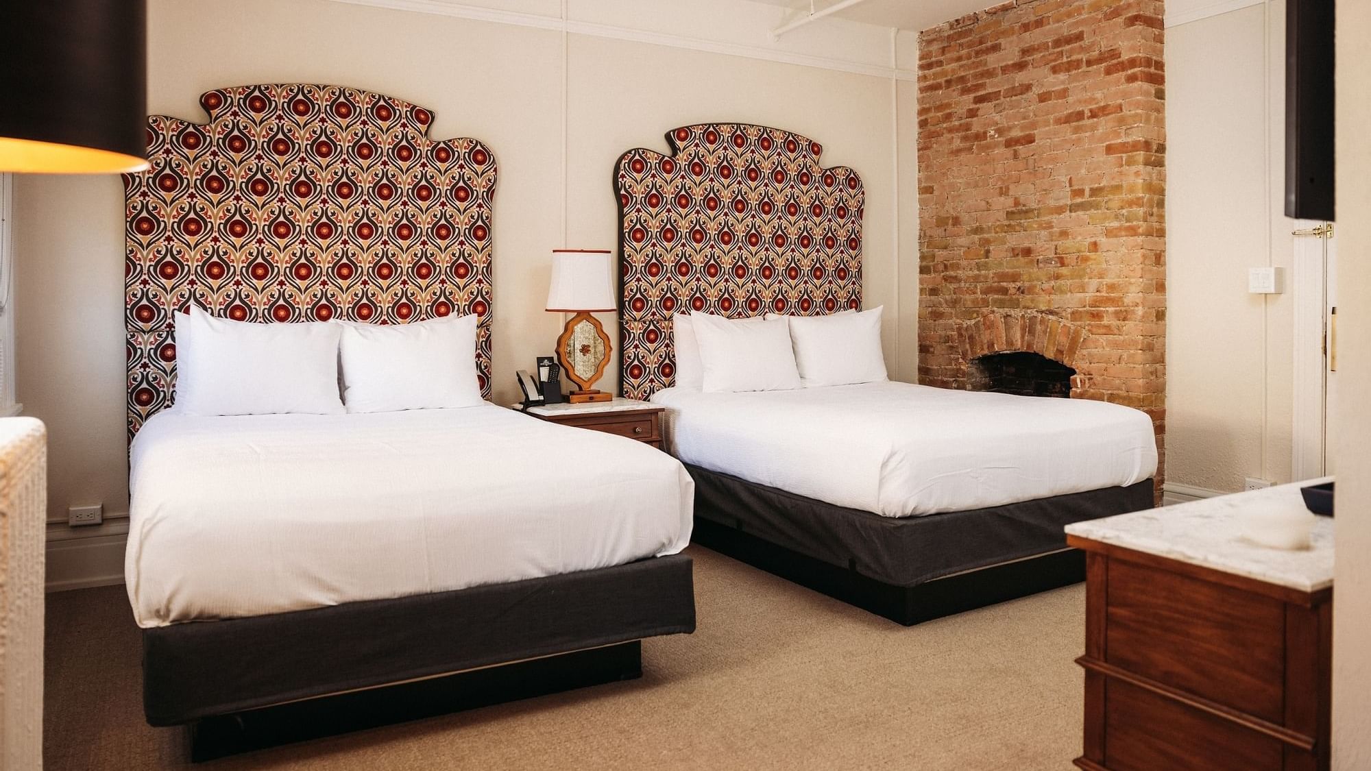 Double Queen Junior Suite - Hotel Colorado Glenwood Springs
