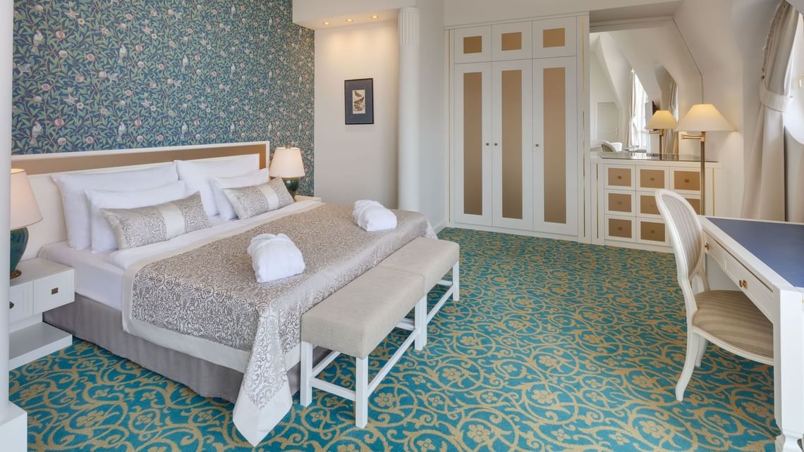 Savoy Suite with Terrace | Hotel Savoy Prague