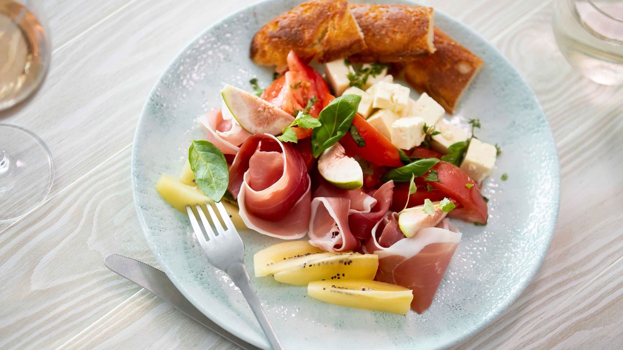 Pullman Magenta Shores Resort Photo Gallery | Central Coast