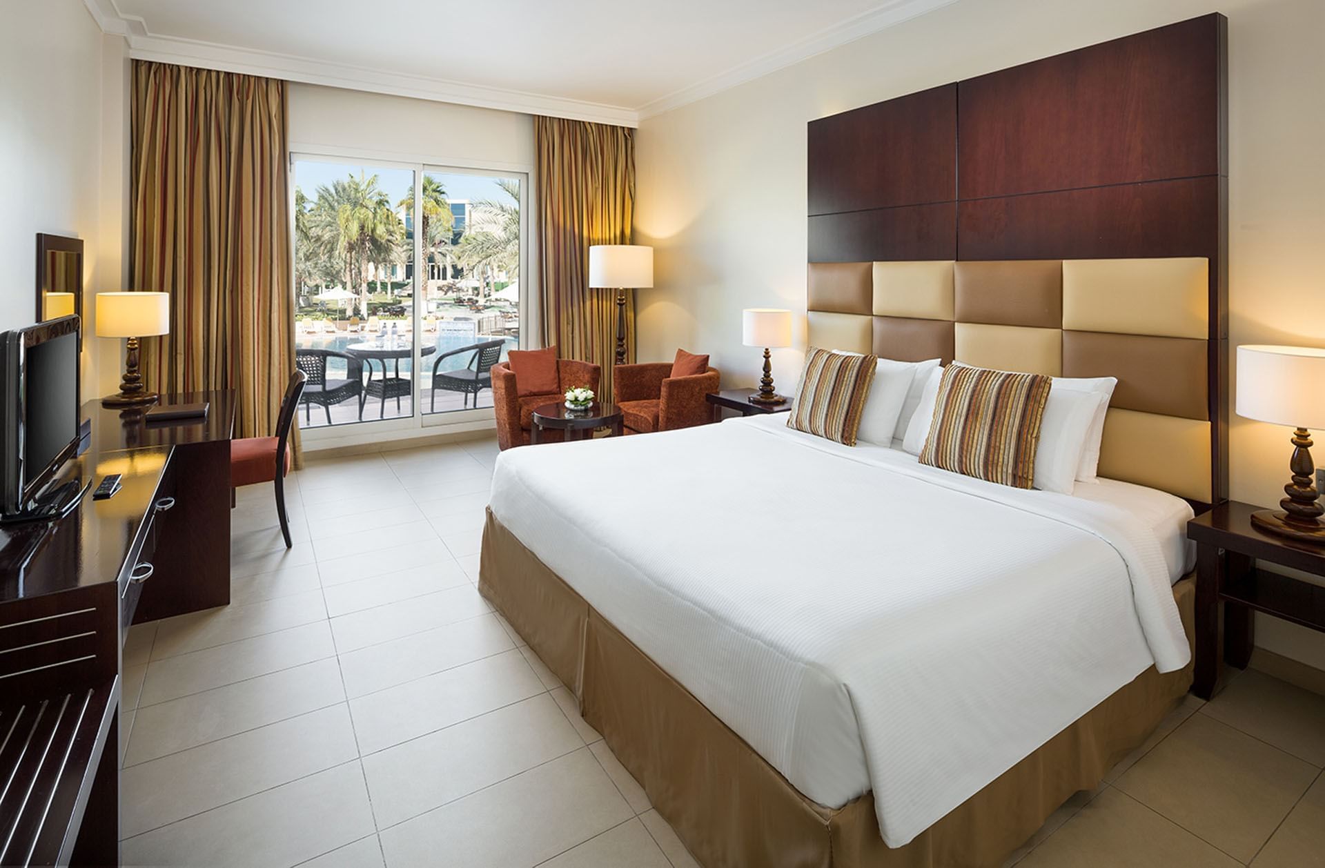 Metropolitan Al Mafraq Hotel | Hotel Near Abu Dhabi Airport