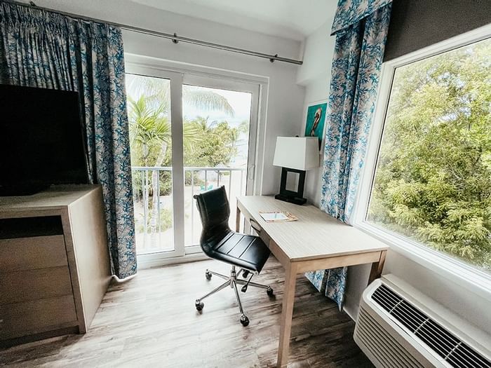 Bayside Inn Key Largo - Waterfront Hotel in Key Largo, Florida