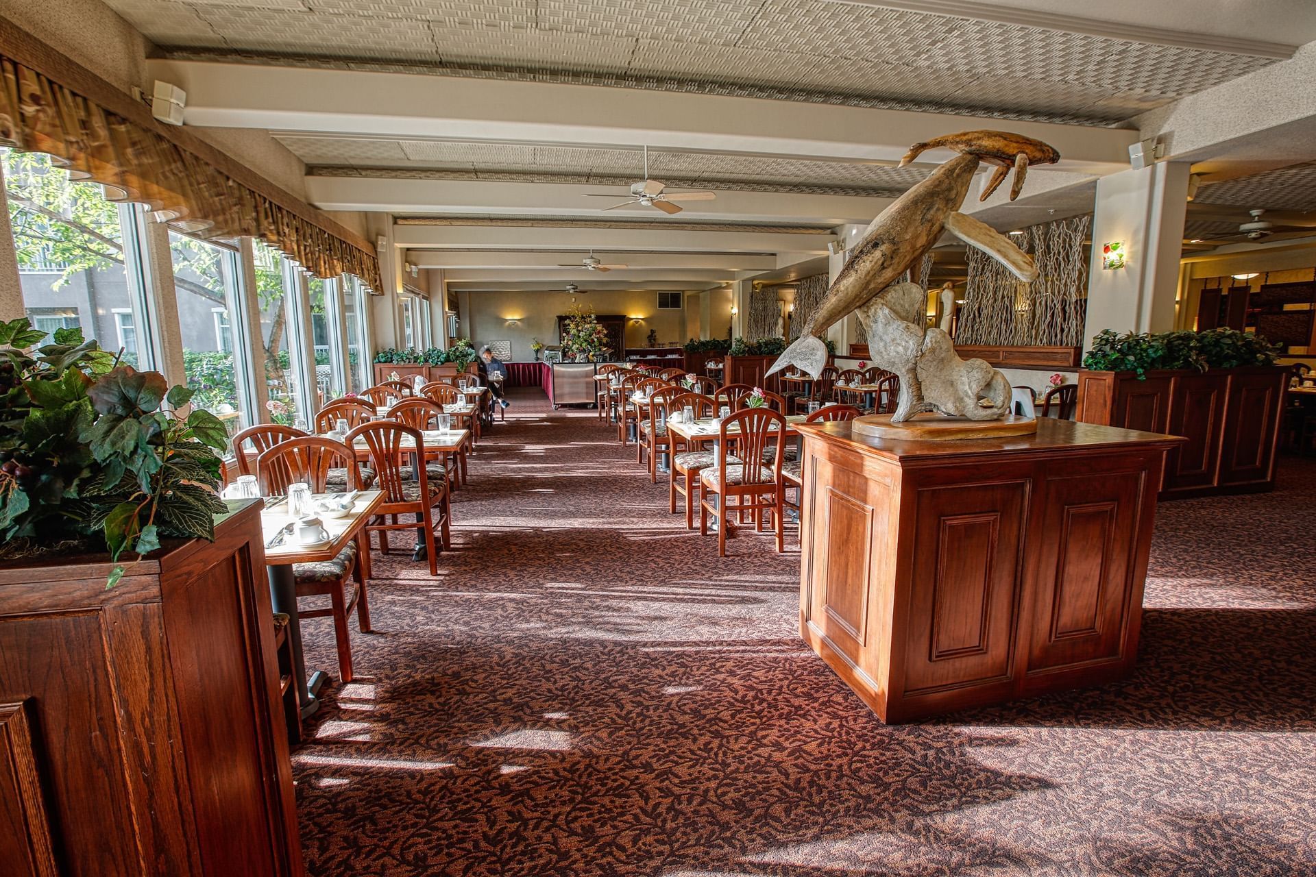 Bear Lodge - Summer Fairbanks Alaska Lodging