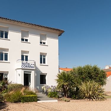 Hôtel 3 étoiles à Royan | The Originals Boutique, Hôtel Miramar, Royan ...