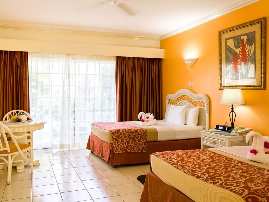 Standard Room Double | Bay Gardens Hotel Accommodation