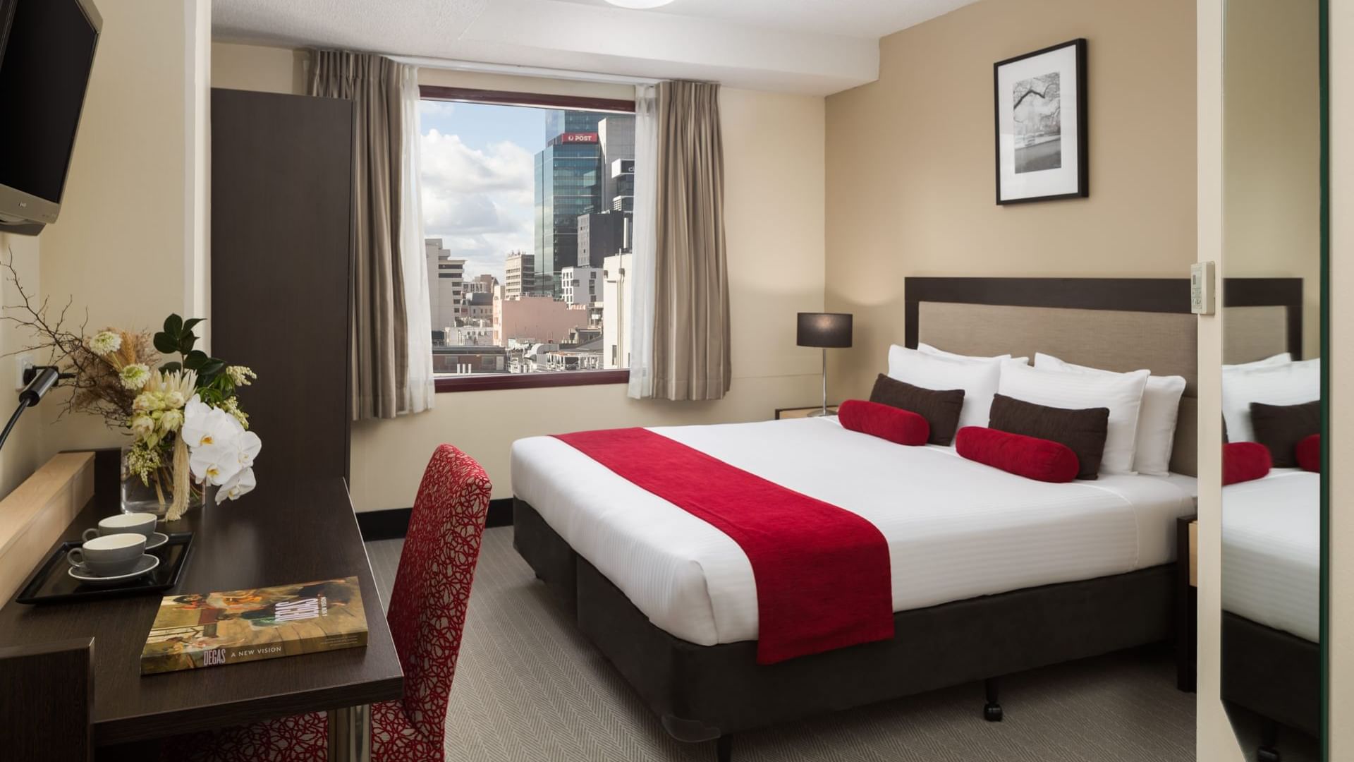Mercure Welcome Melbourne | Budget Hotel Melbourne CBD