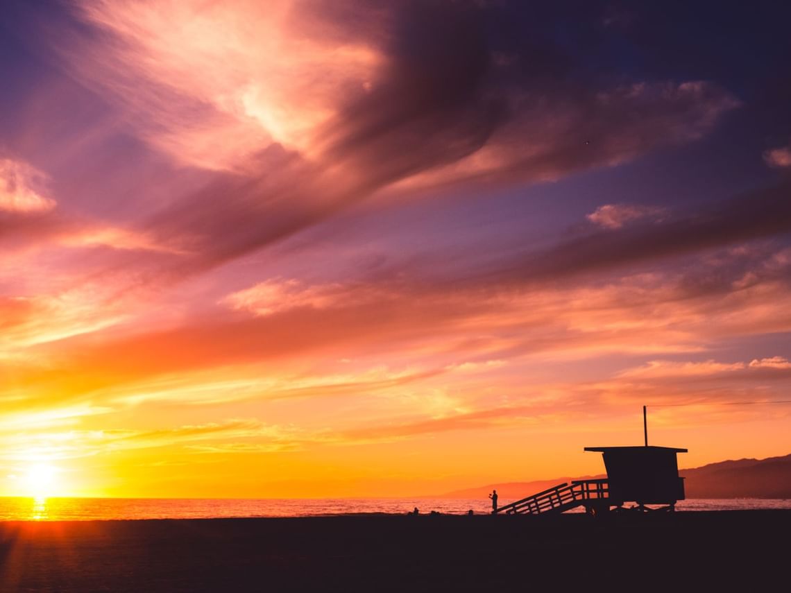 Sunset Season Begins by the Sea! Package | Bayside Hotel