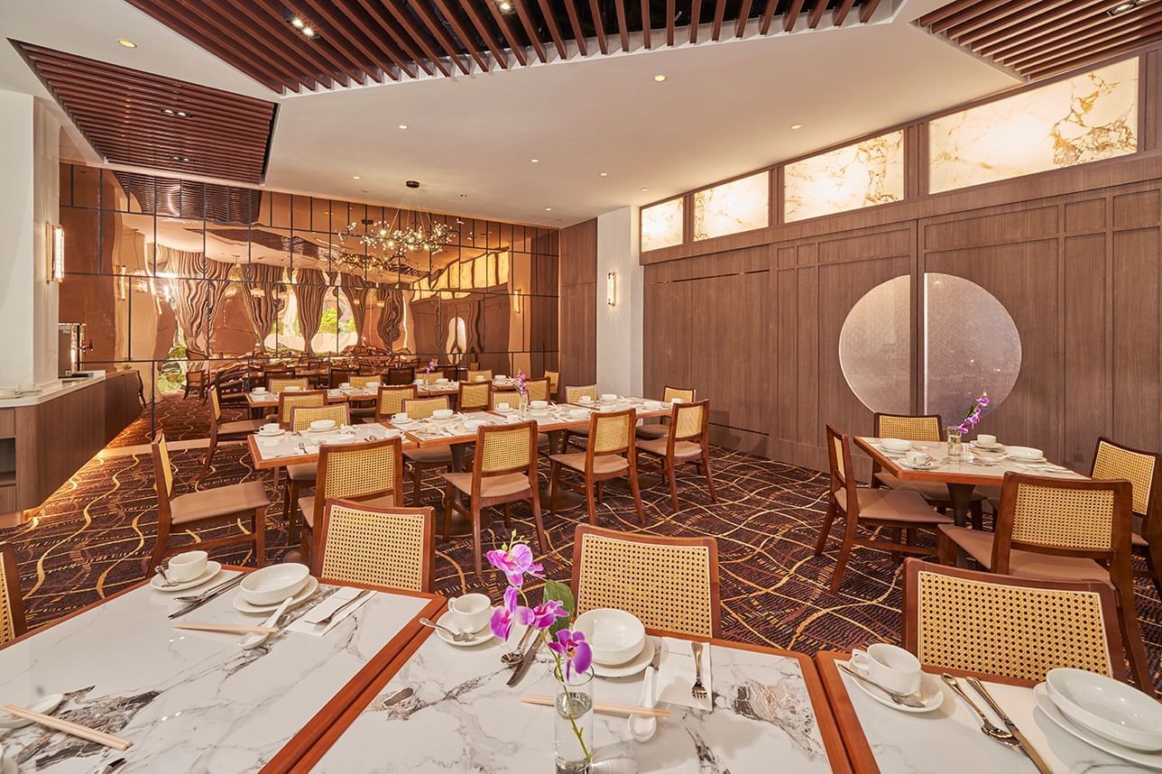 Crystal Café | Dining at Orchard Grand Court