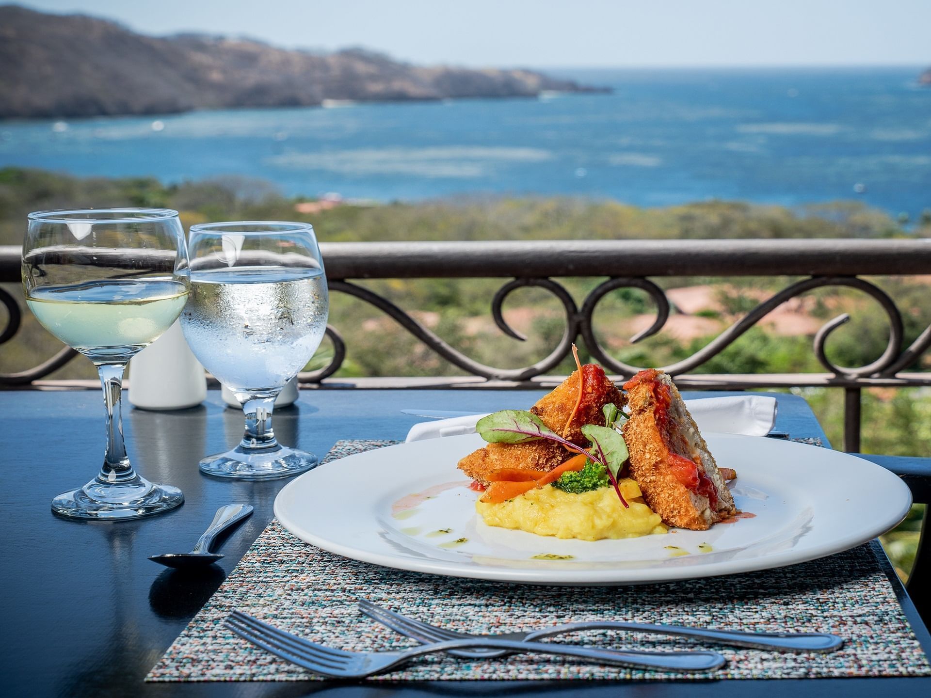 Villas Sol Beach Resort - Costa Rica Resorts