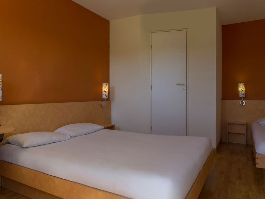 Hôtel 2 étoiles Tulle, Corrèze | The Originals Access, Hôtel Tulle (P ...