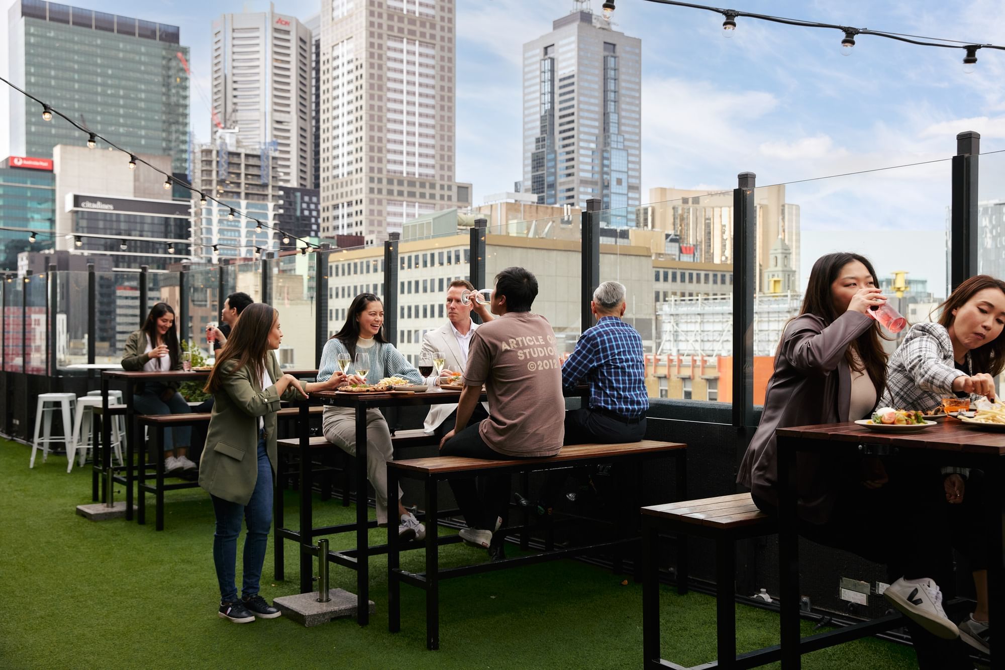 Blossom Rooftop Bar | Pullman Melbourne City Centre