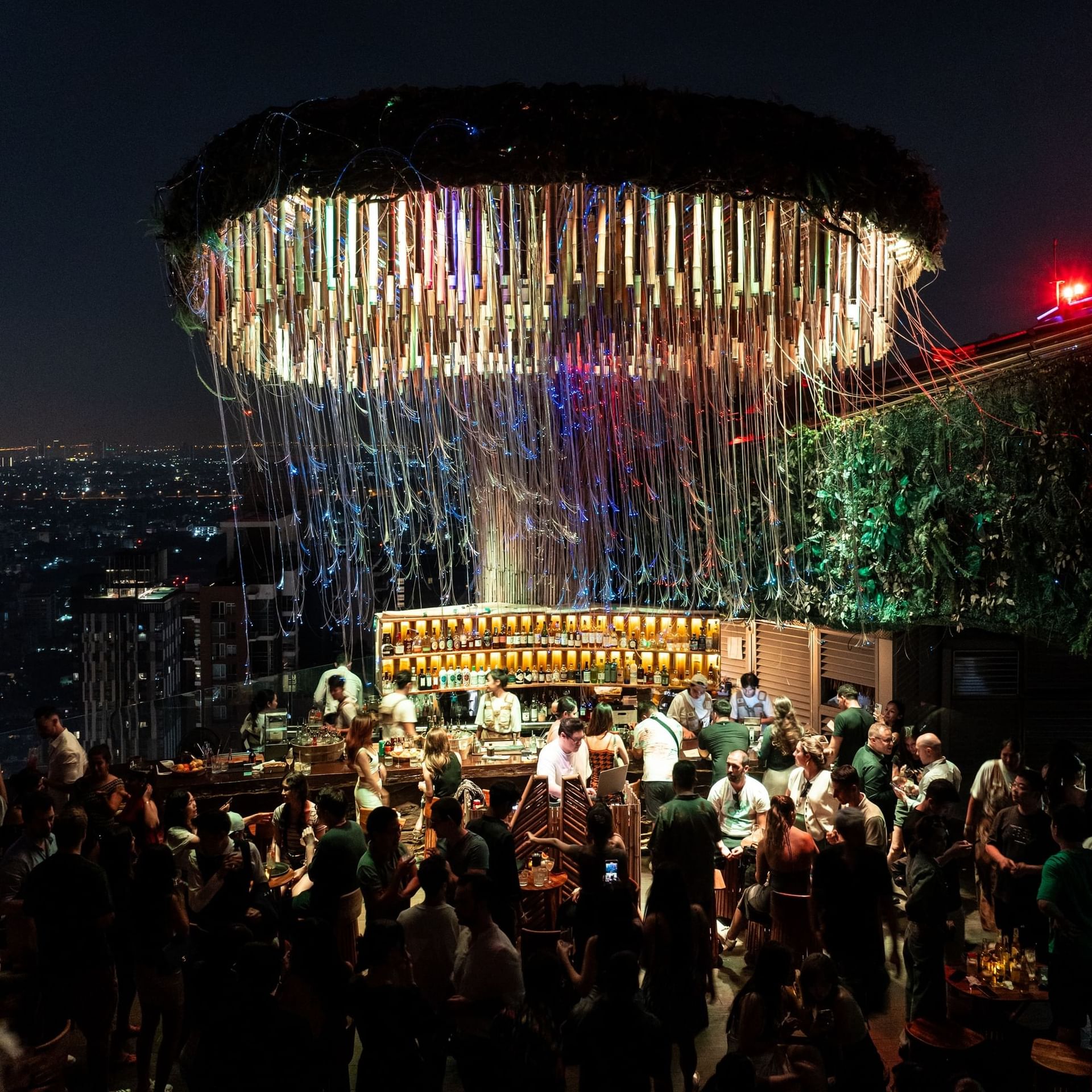 10 Best Rooftop Bars in Bangkok 2025 | Sindhorn Midtown Hotel Bangkok