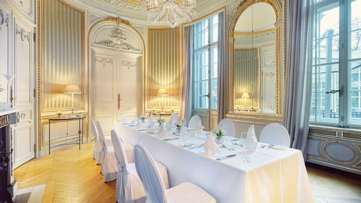 Vestibül | Schlosshotel Berlin by Patrick Hellmann