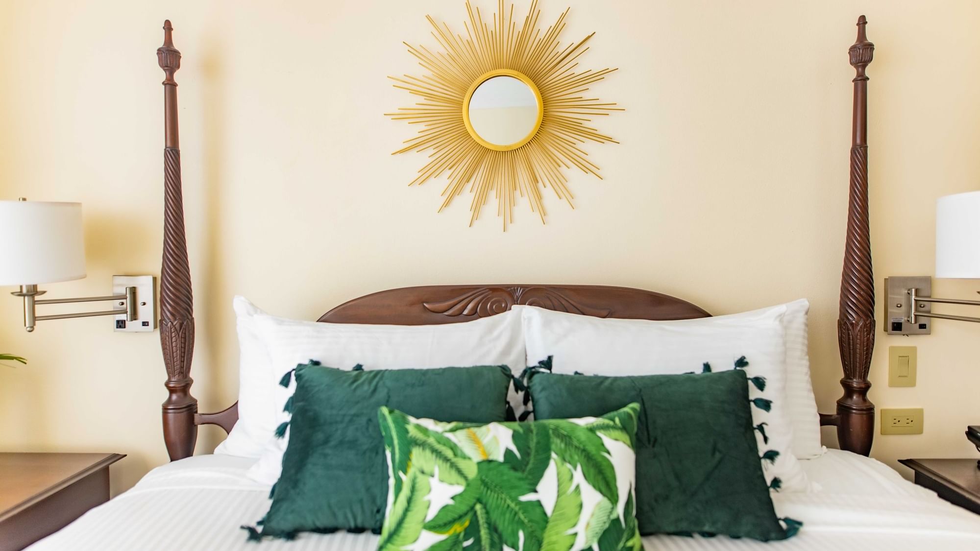 One Bedroom Suite | The Courtleigh Hotel and Suites