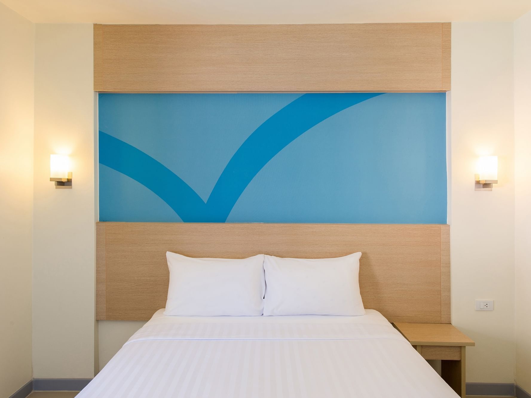 Hop Inn Cebu City | Budget Hotel in Cebu