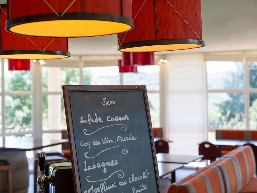 Hôtel 2 étoiles Tulle, Corrèze | The Originals Access, Hôtel Tulle (P ...