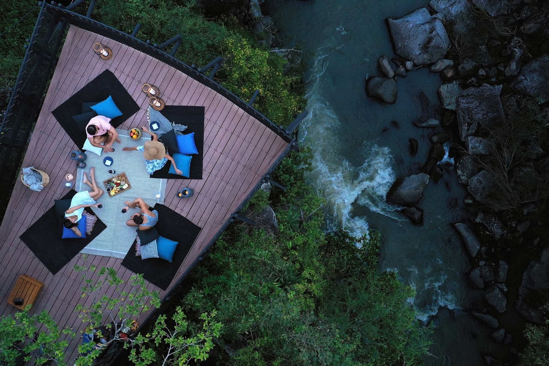 Contact & Location | Hotel Rio Perdido