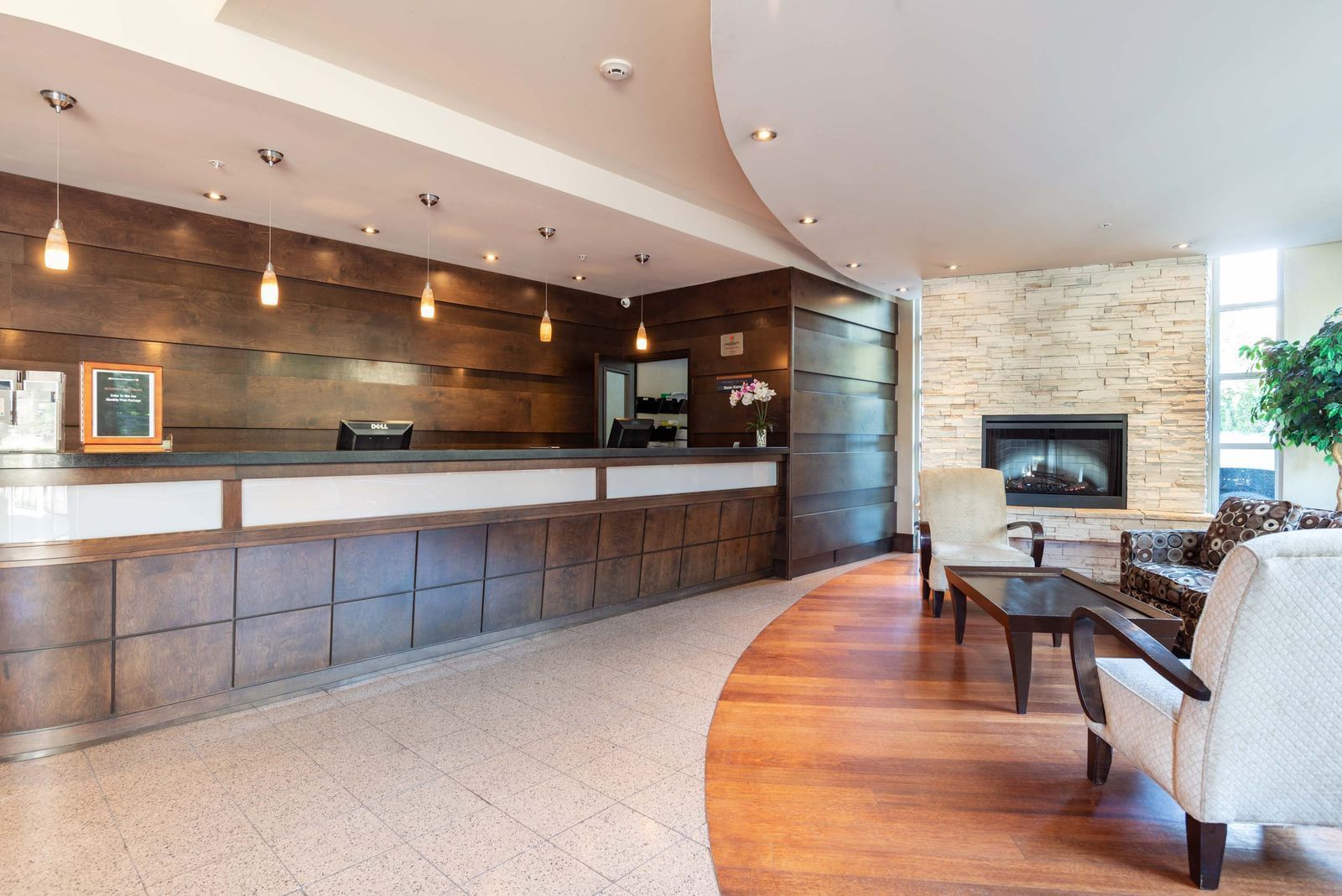 Sandman Suites Surrey-Guildford | Surrey Hotel | Hotels in Surrey BC