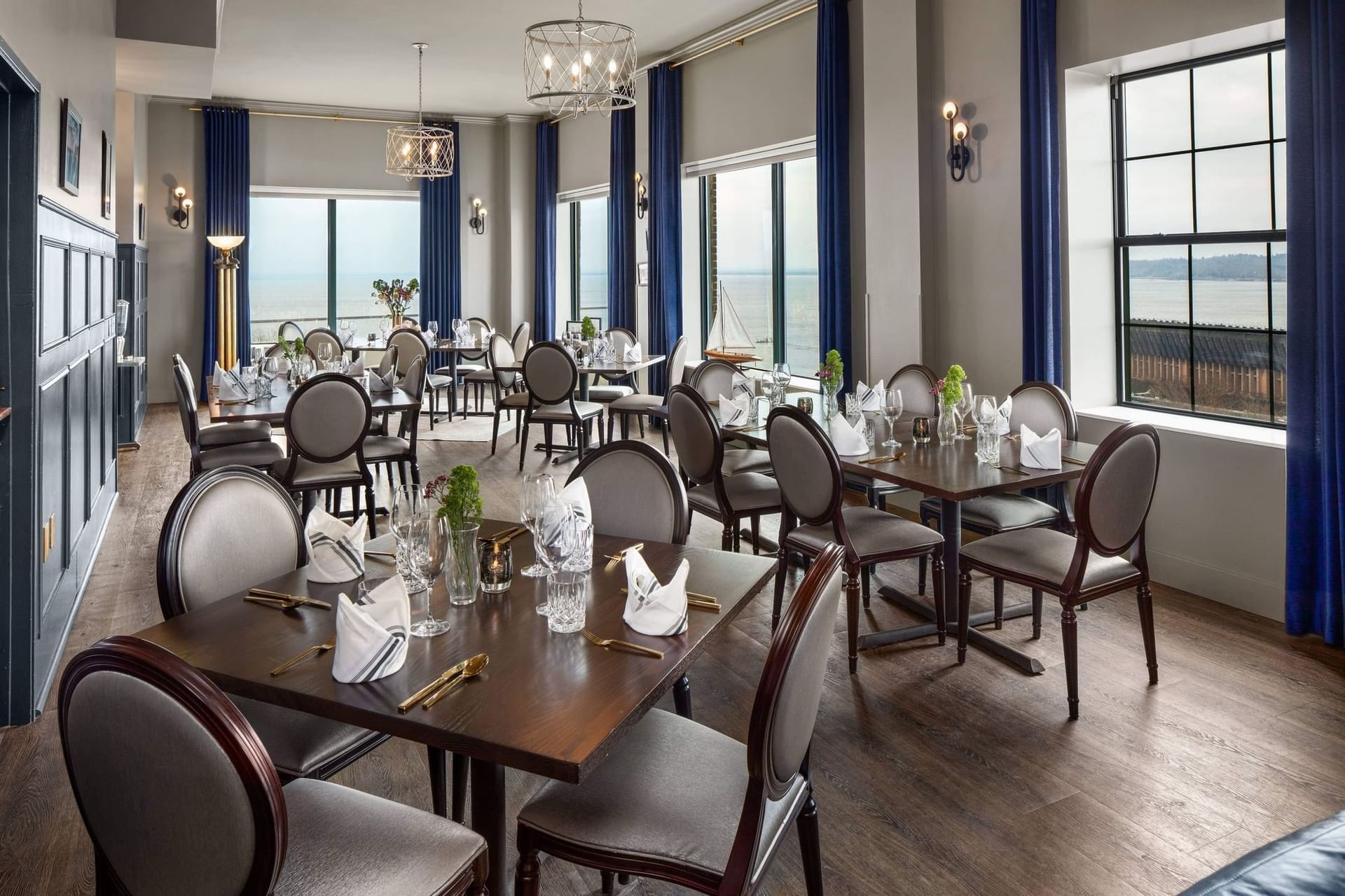 Landmark Inn | Charming Marquette, MI Hotel