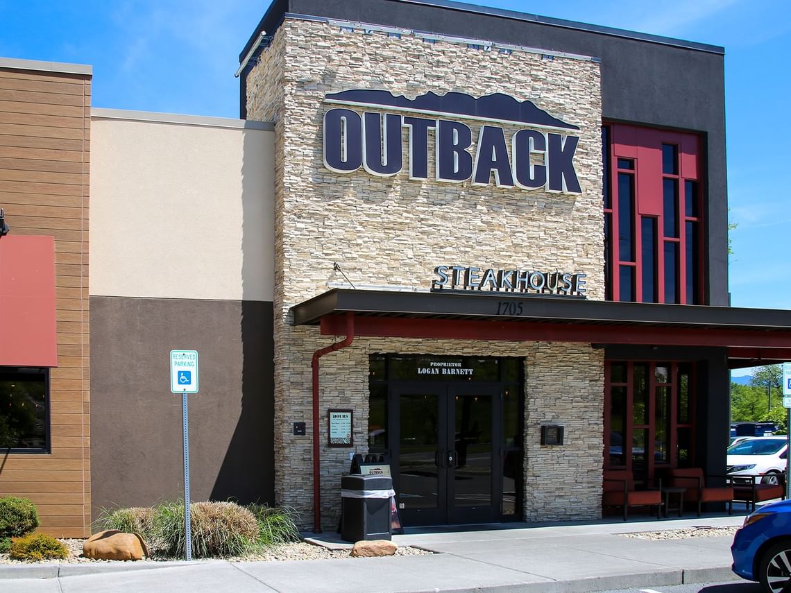 Outback Steakhouse | Dining near Music Road Resort Hotel and Inn