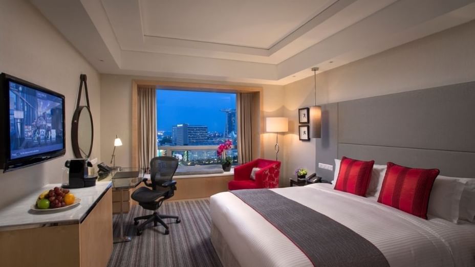 Premier Club Room | Carlton Hotel Singapore Accommodation