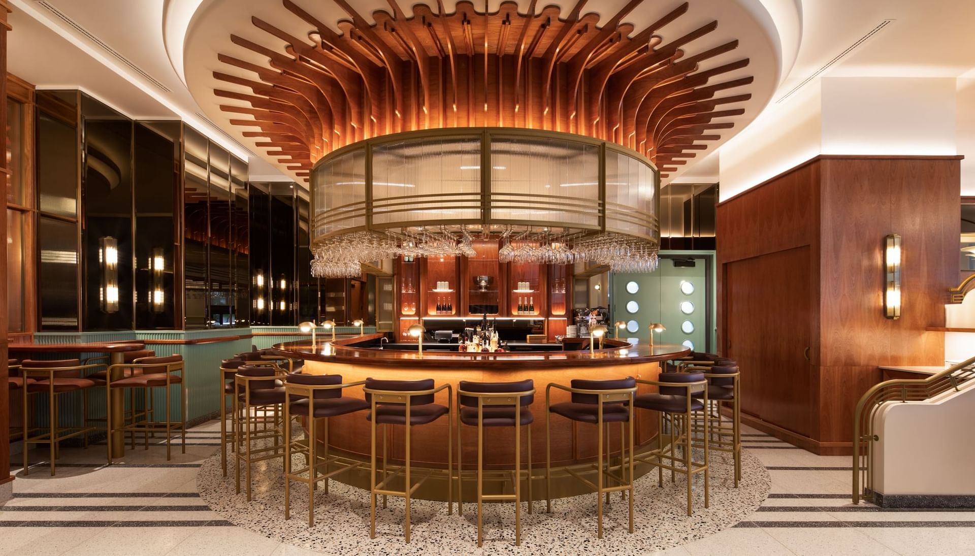 COMMODORE restaurant à l’Hôtel HONEYROSE Montréal | Cuisine française ...