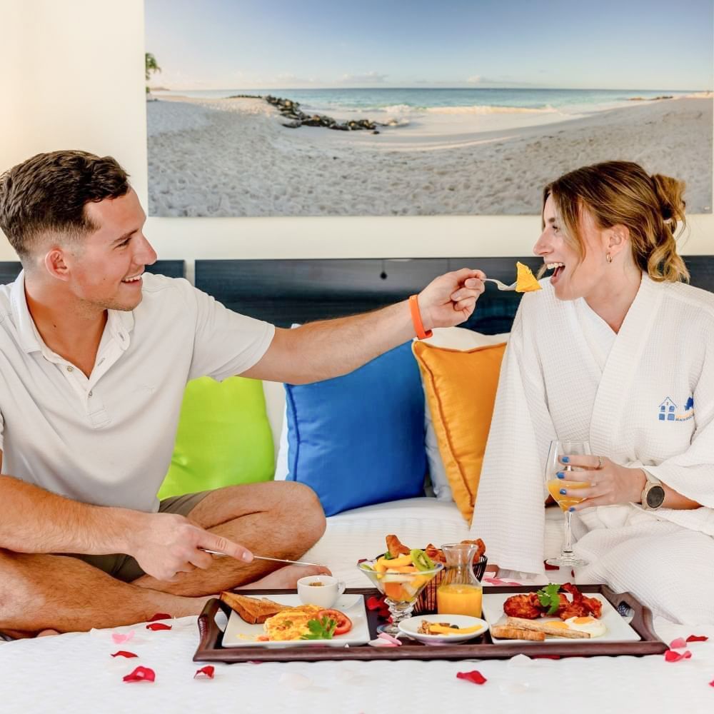 Beachfront Dining in Aruba | Passions on the Beach & Horizons Lounge