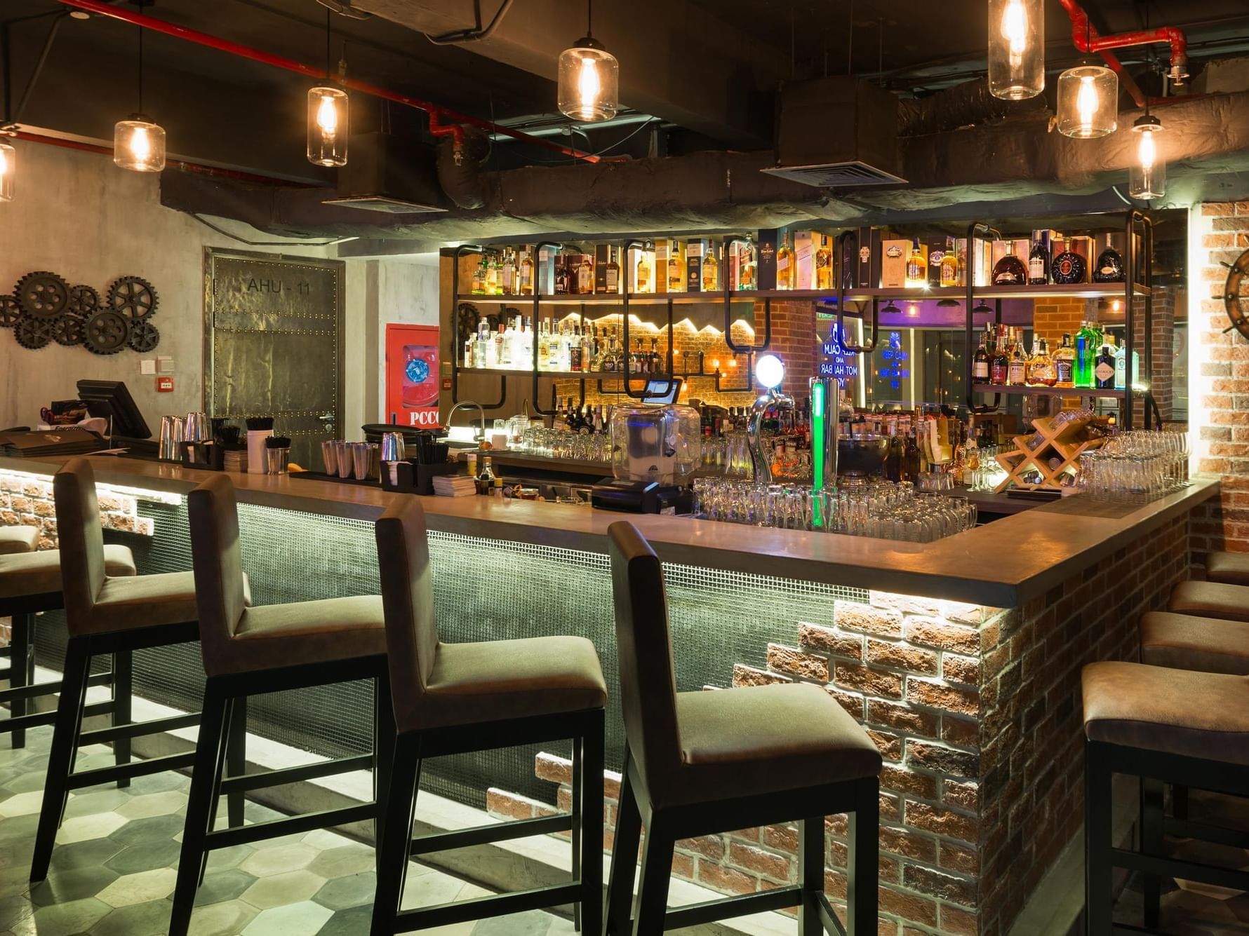 Mot Hai Bar | Ho Chi Minh City Bars | Eastin Grand Hotel Saigon