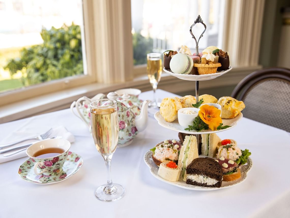 Victoria Hotel Deals | Tea at the Pendray Hotel Package