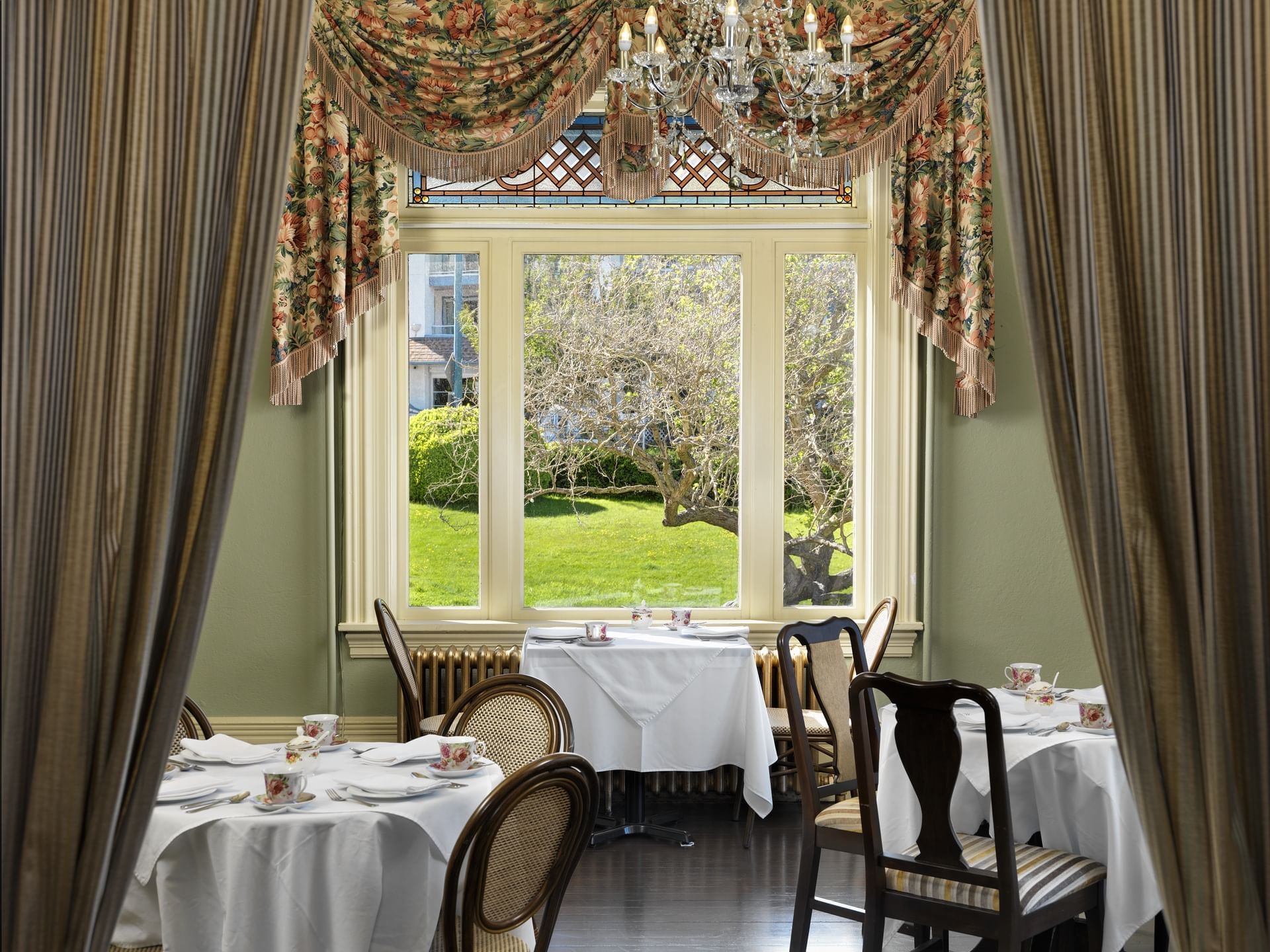 Tea Time at Pendray Tea House | A Victorian Tradition | Victoria, B.C.