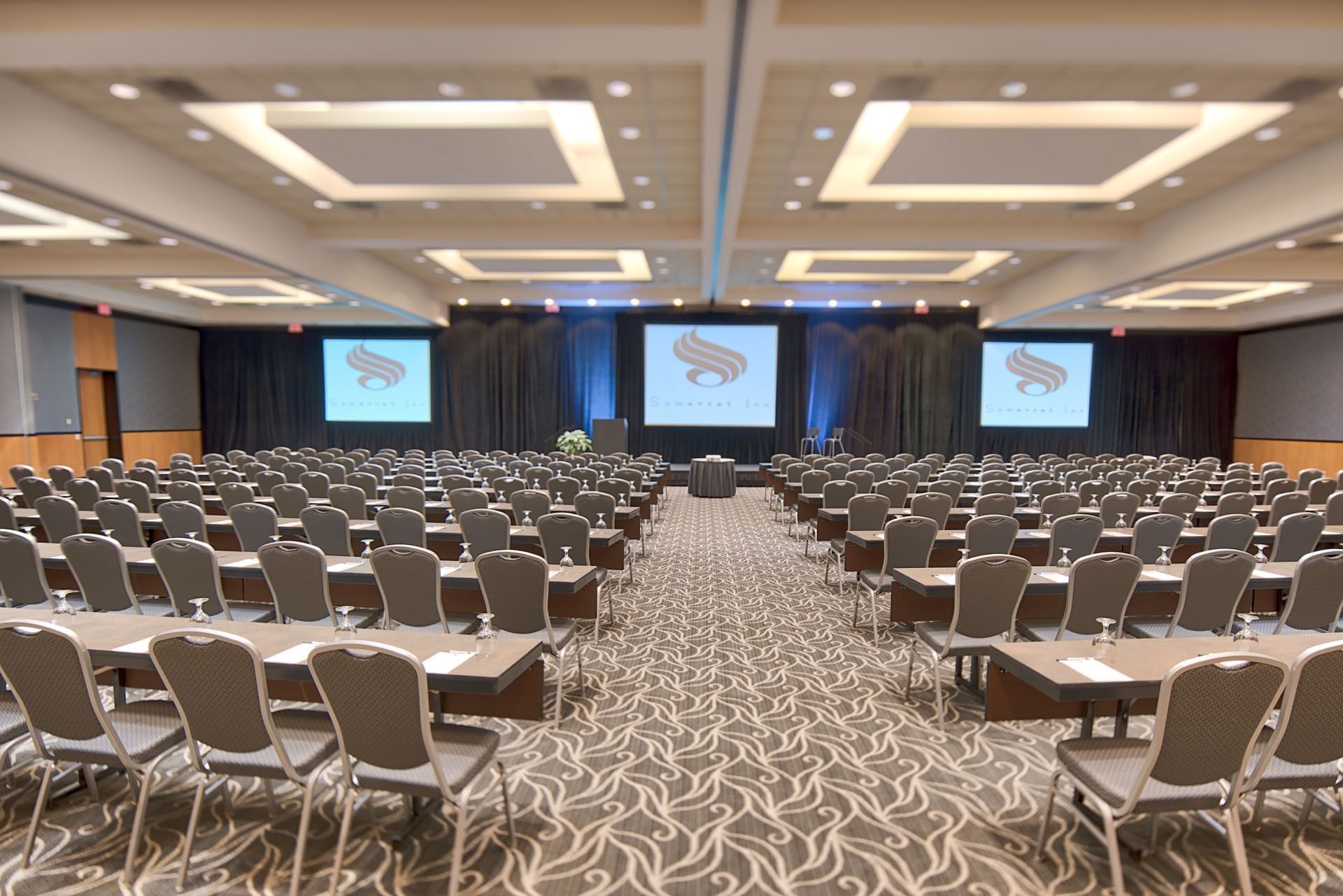 Meetings and Events - Somerset Inn