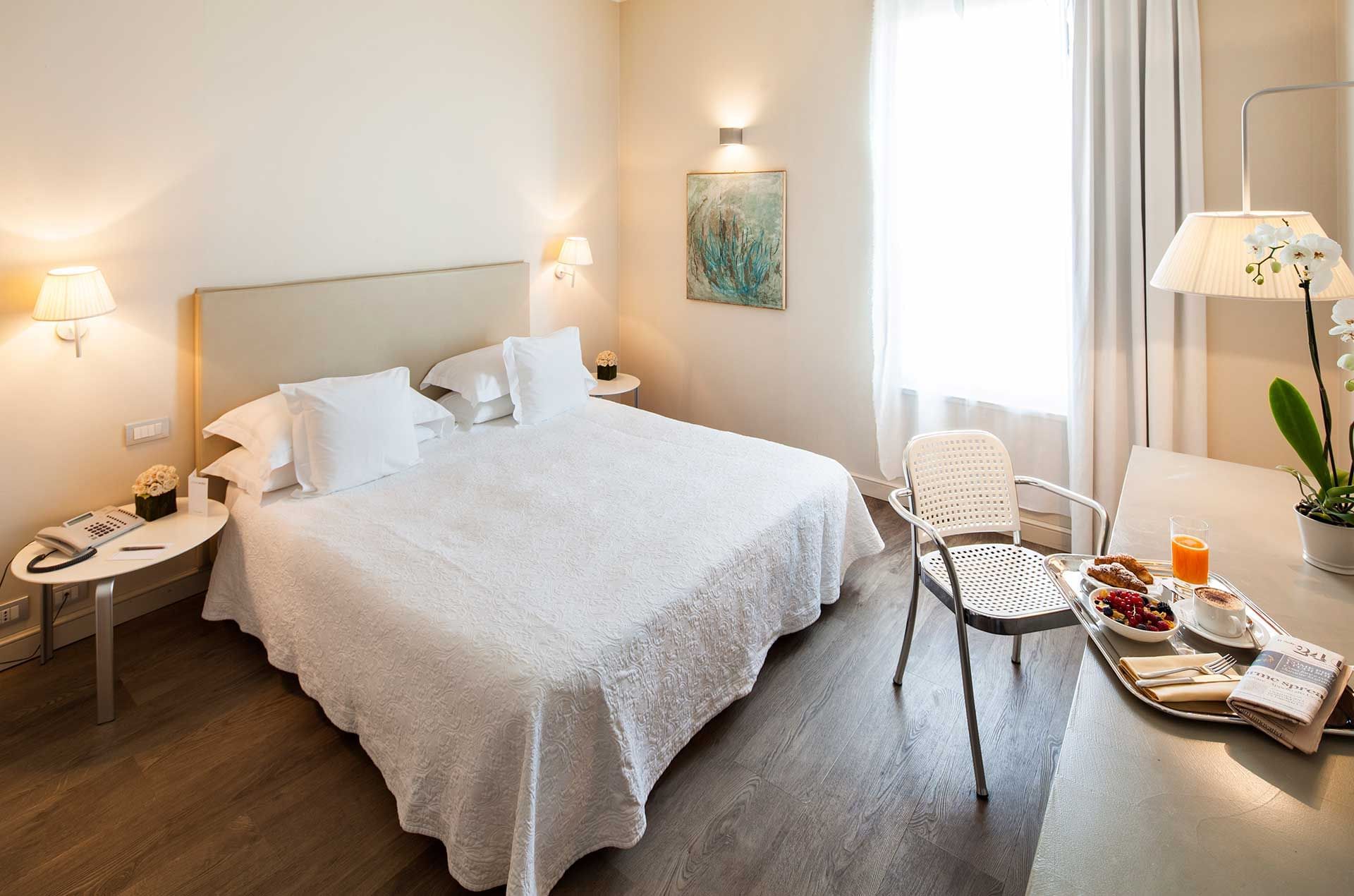 Hotel in Milan with Parking | Cosmo Hotel Palace