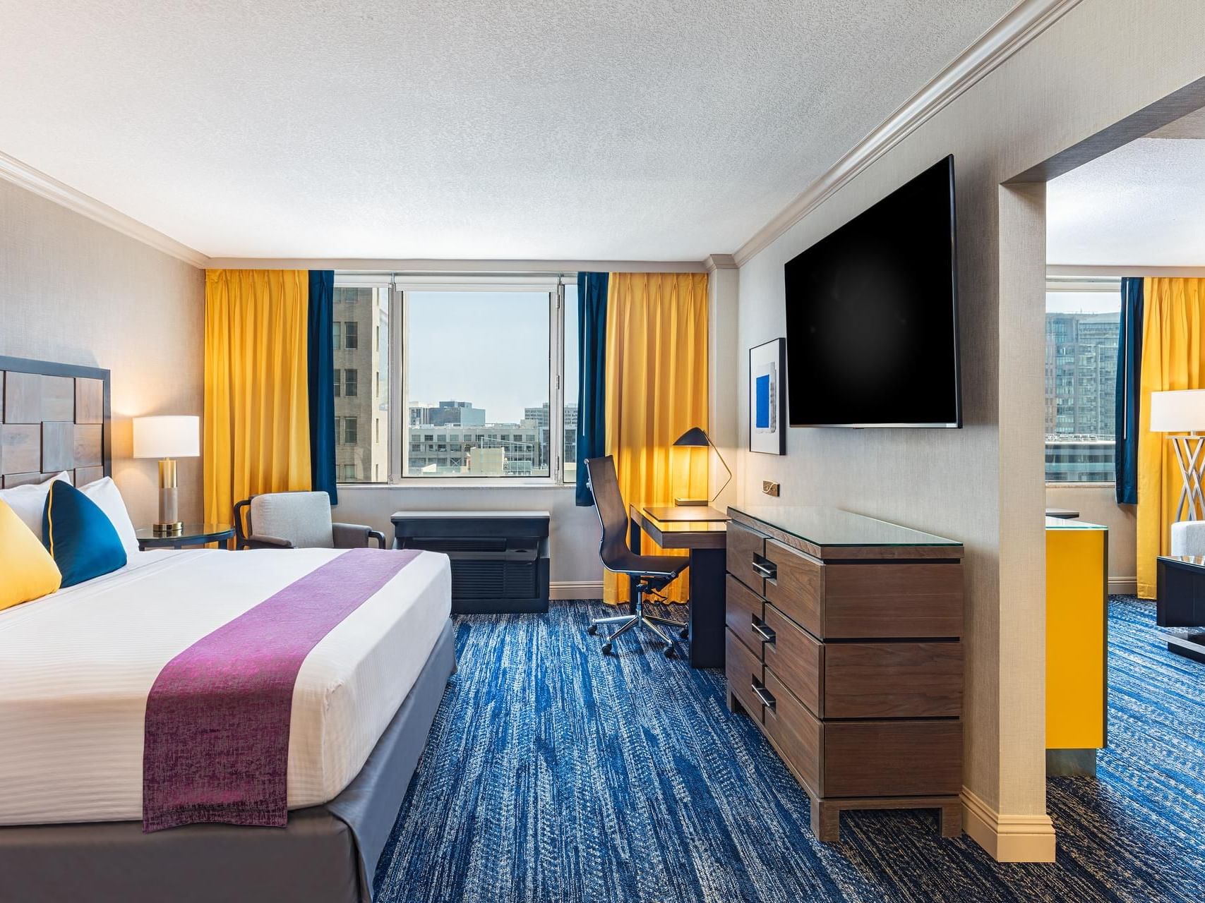 Hotel Rooms in Los Angeles | E-Central Downtown