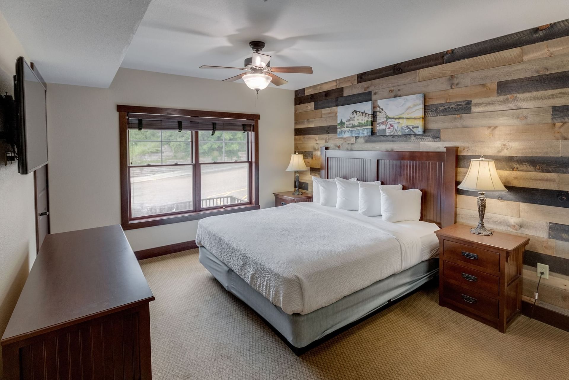 Leech Lake Hotels | Chase on the Lake Resort & Spa