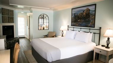 Hotel Rooms & Suites on Moonstone Beach - Sea Otter Inn